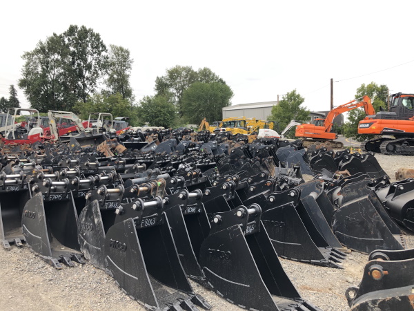 Excavator Buckets & Attachments | Feenaughty Machinery Co.